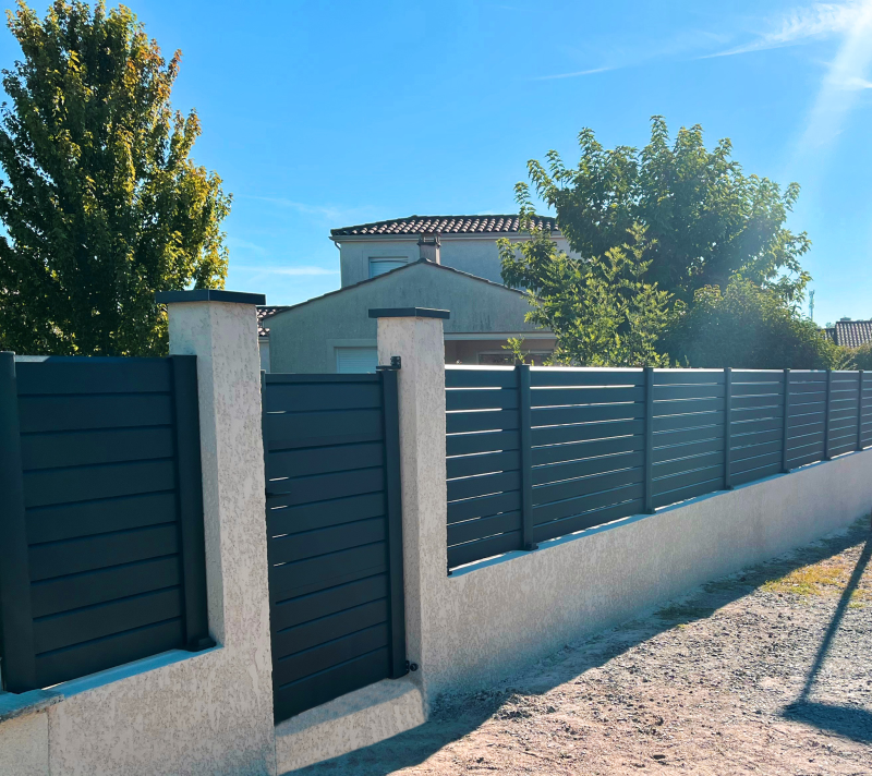 Portillon de jardin : quelle largeur choisir ? - Artisan clôture
